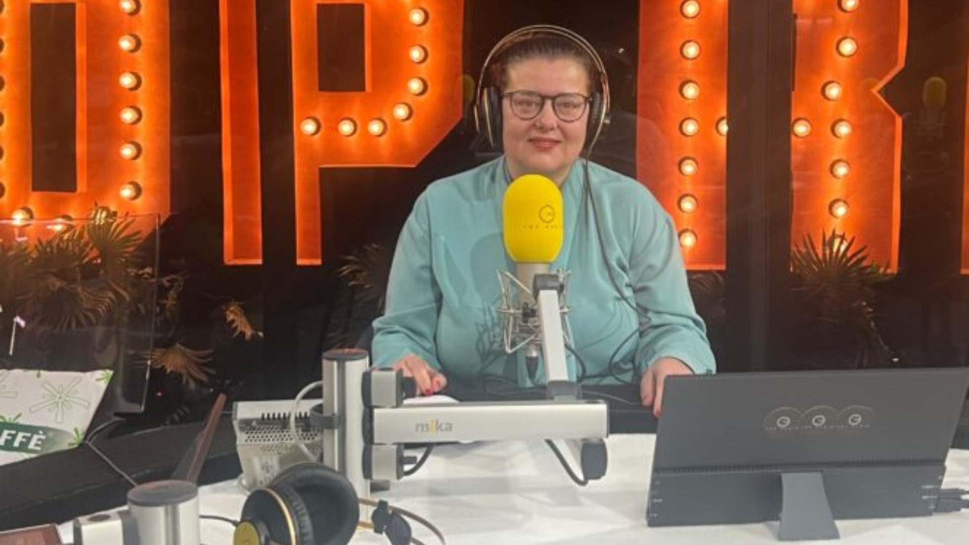 “Janë të lodhur nga politika”/ Lajmet e BBV klikohen më shumë sipas ...