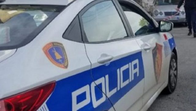 70-vjeçari gjendet i pajetë në një kasolle, policia: Dyshohet se ka ... 70-vjeçari gjendet i pajetë në një kasolle, policia: Dyshohet se ka ...