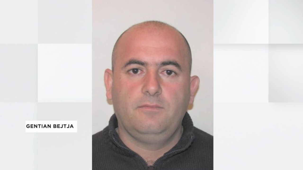 Dinamika/ Si u vra në derën e shtëpisë ish-polici Gentjan Bejtja edhe ...