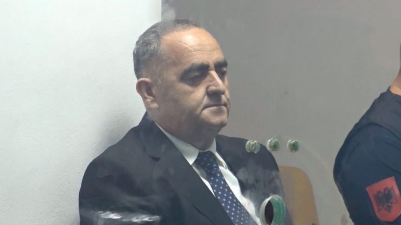 Zgjedhja e Blerina Balës në krye të bashkisë Himarë, reagon Beleri ... Zgjedhja e Blerina Balës në krye të bashkisë Himarë, reagon Beleri ...