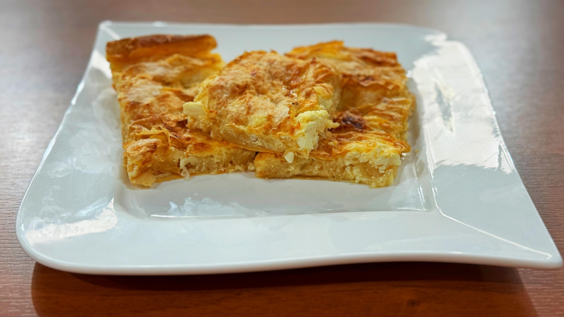 Byrek me djathë e gjizë | Gazeta Shqip