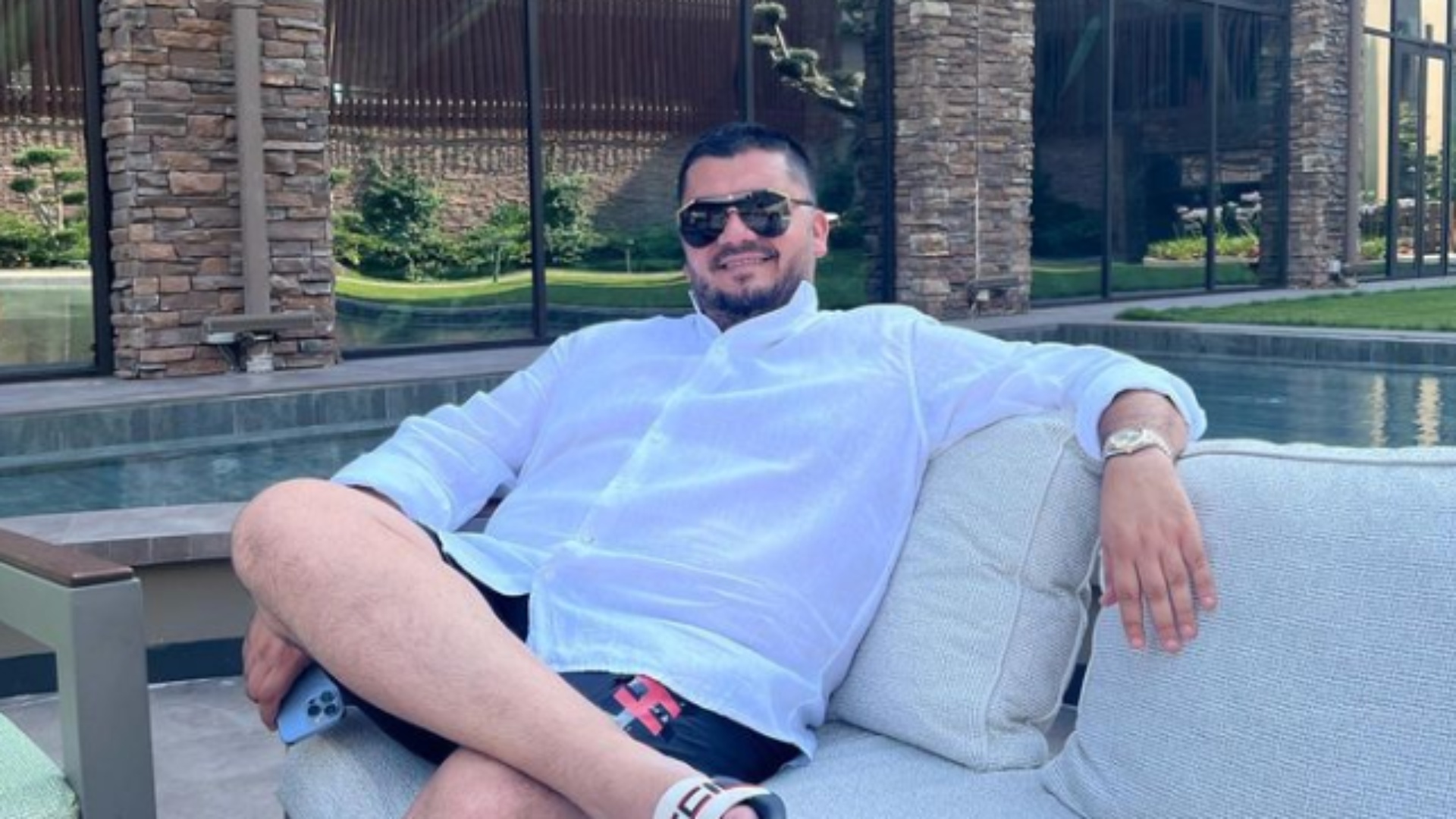 "Po lajmëroj largimin tim…", Ermal Fejzullahu habit me postimin e tij ...