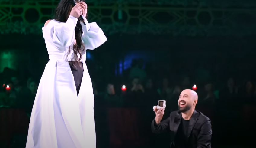 “Ti je dielli dhe hëna ime”/ Fifi merr propozimin e veçantë për martesë ...