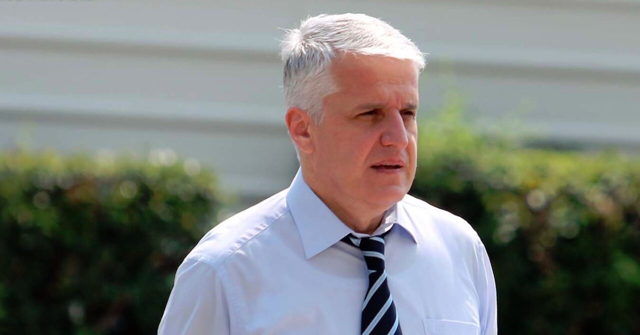 A u përgjua Pandeli Majko duke vjedhur vota? ZBARDHET përgjigjia e ...