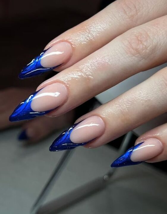 Na thuaj çfarë shenje je, të të themi thonjtë french që të përshtaten ...