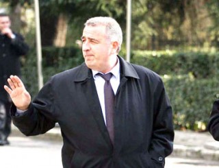 Hoxha: Tashmë PD nën kontrollin absolut të familjes Berisha | Gazeta Shqip