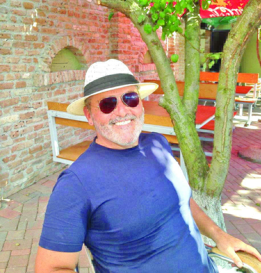 Katër ditë me librin | Gazeta Shqip