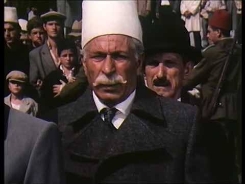 Nga Ismail Qemali tek Luigj Gurakuqi, aktorët që luajtën tek “Nëntori i ...